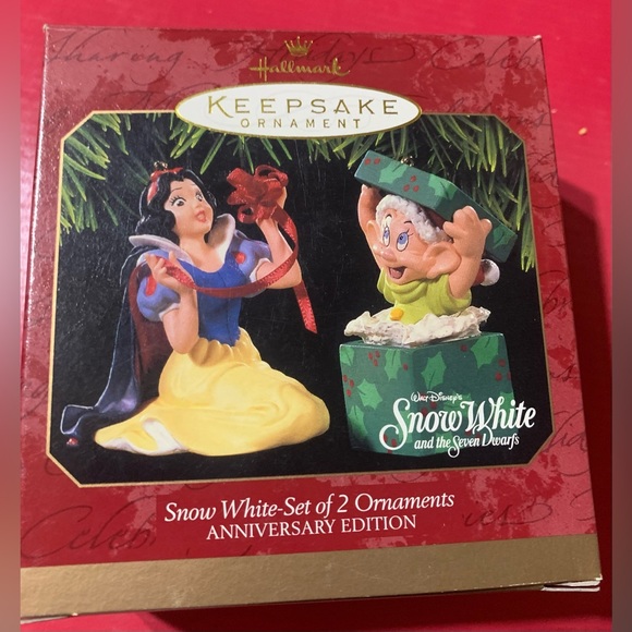 Hallmark | Holiday | Hallmark Snow White Set | Poshmark